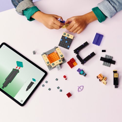 LEGO® Minecraft 21584 Nether & End Portal Journey | KITSTORE.cz