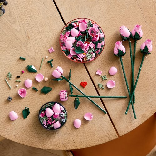 LEGO® Botanicals 10374 Bouquet of Pink Roses | KITSTORE.cz